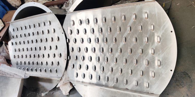 Understanding Column Tray Types and Functions for Optimizing Distillation Efficiency