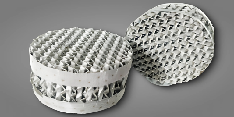 Guide to Structured Packing in Distillation Columns